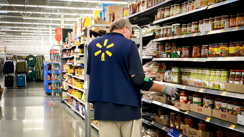 It's Time To Stop Believing These 13 Walmart Grocery Shopping Myths