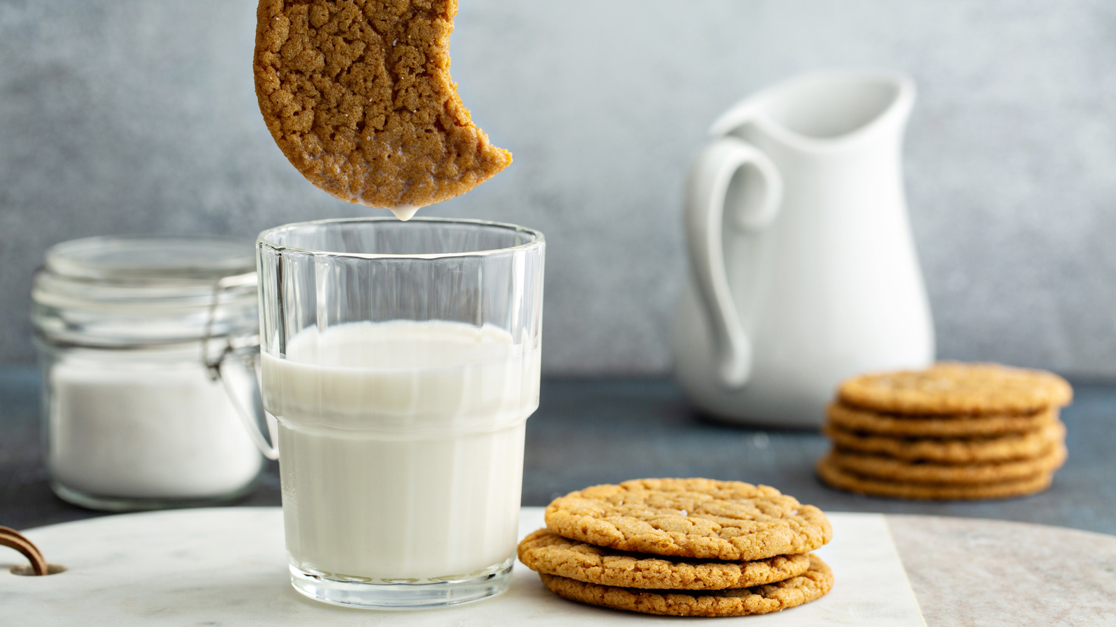 Joe Froggers Is The Colonial-Era Cookie With A Touch Of Rum