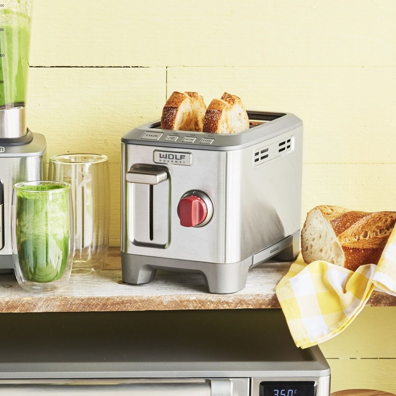 Essential Kitchen Tools For Your Wedding Registry