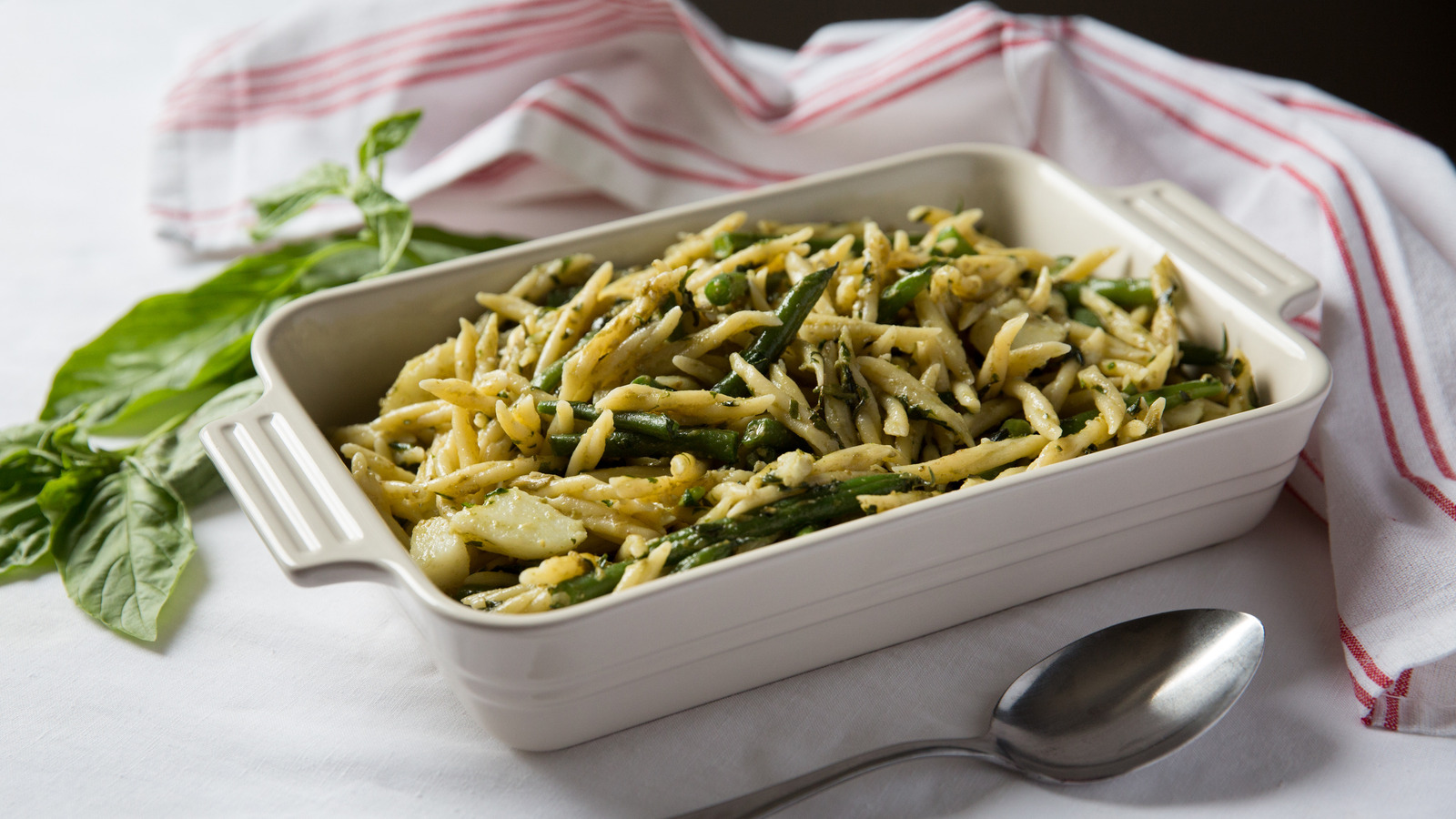 Ligurian Pesto Pasta Recipe
