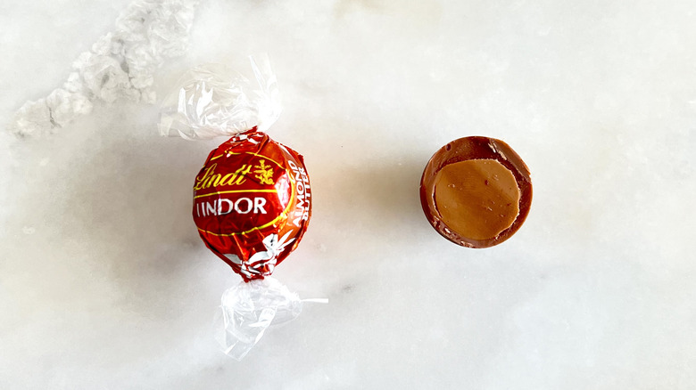 20 Lindt Lindor Truffles, Ranked Worst To Best