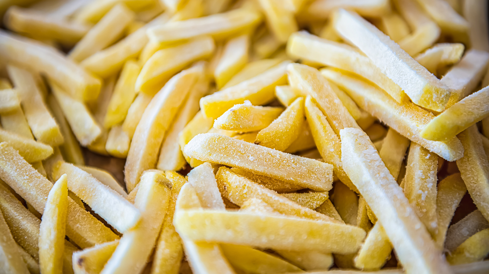 Make Frozen French Fries Taste Restaurant Worthy With Just 2 Toppings