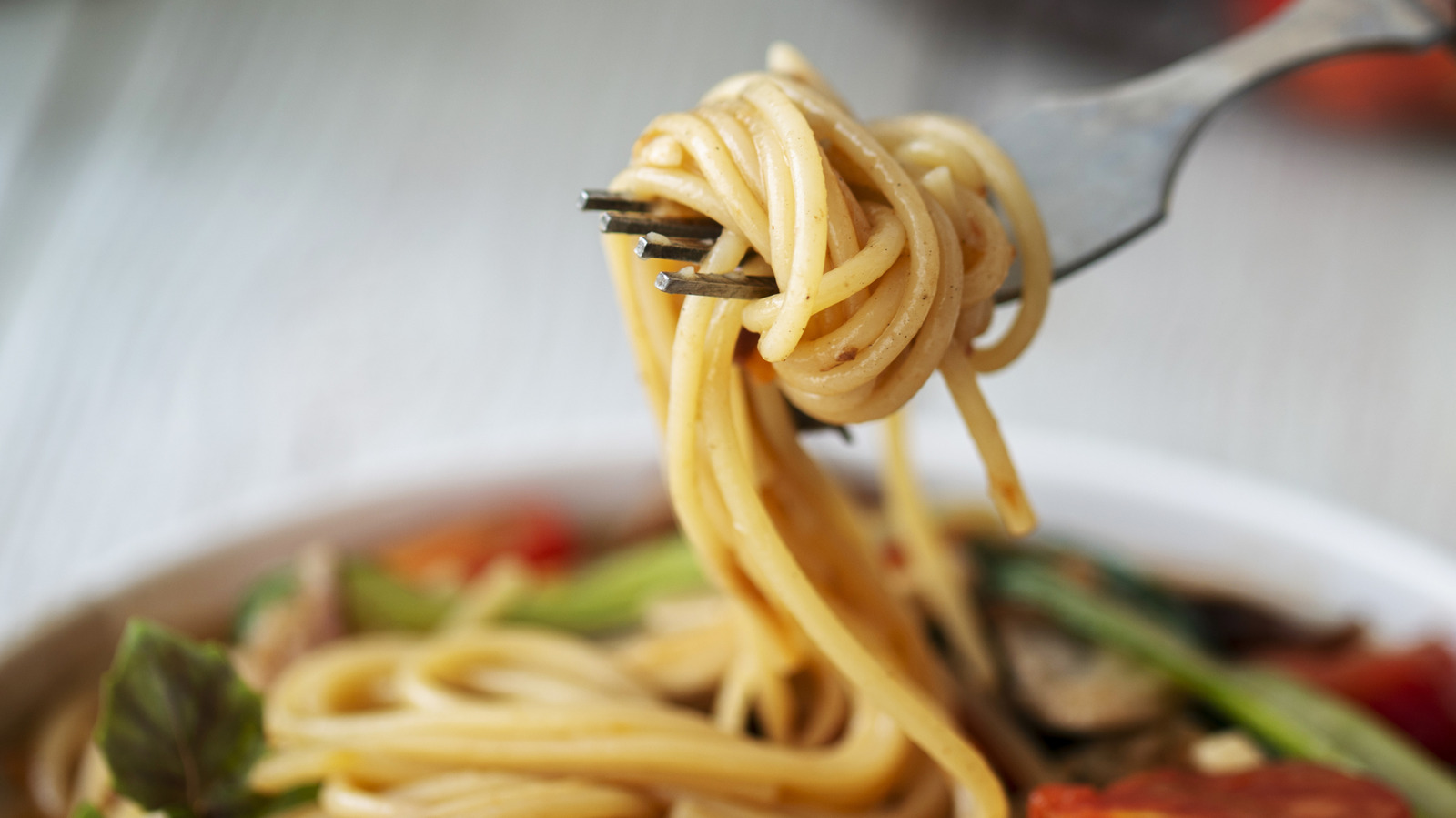 Many People Actually Consume Too Much Pasta: Here's What Happens When ...