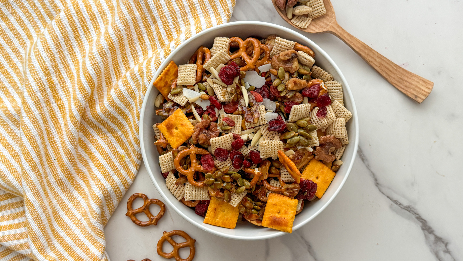 Maple-Roasted Snack Mix Recipe