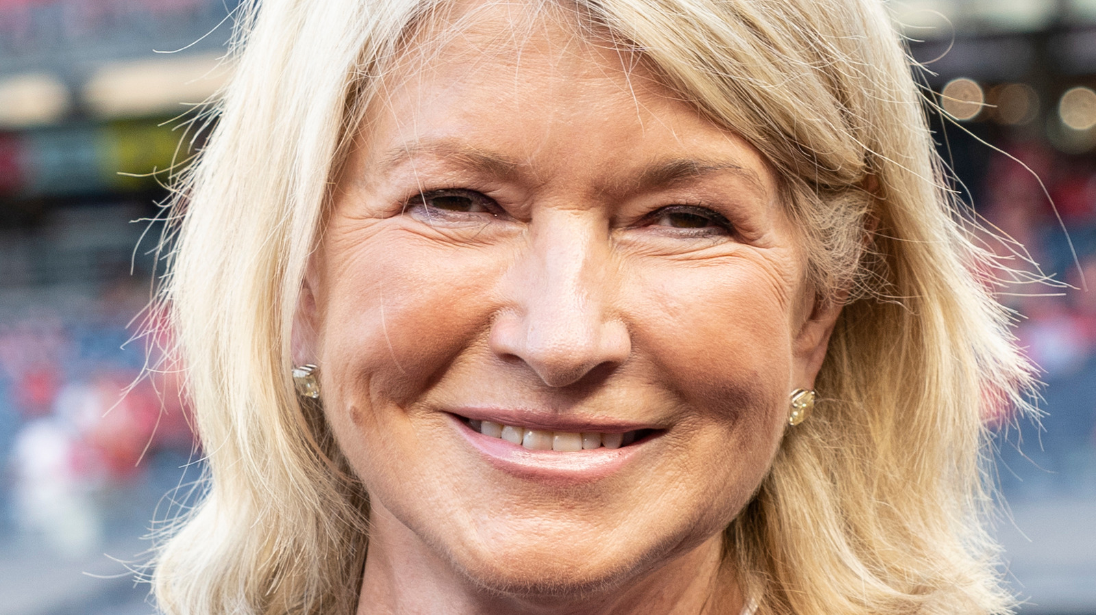 Martha Stewart's Rule For Cooking Lobster