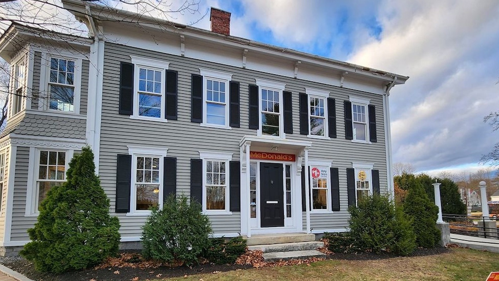 McDonald's Restaurants Didn't Meet Freeport, Maine's, Aesthetic, So ...