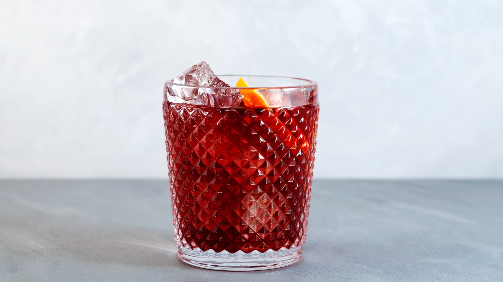 Meet The Negroni's Older Cocktail Cousin, The Milano-Torino