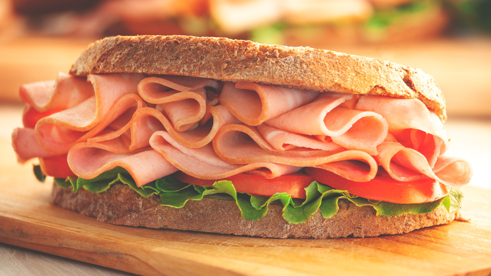 Nearly 1,000 Pounds Of Deli Ham Recalled Over Misbranding And Allergen ...