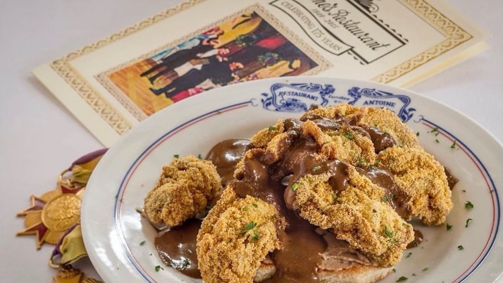 New Orleans's Iconic Antoine's Is The Oldest Family-Run Restaurant In ...