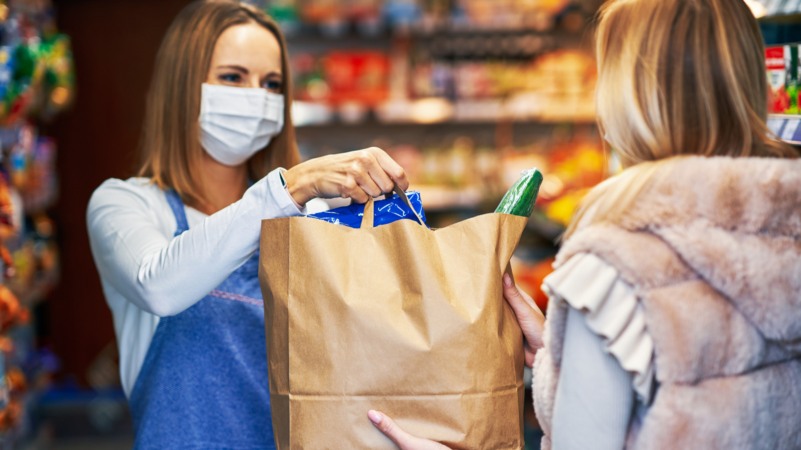 New Survey Shows In-Store Pickup For Groceries Is On Its Way Out