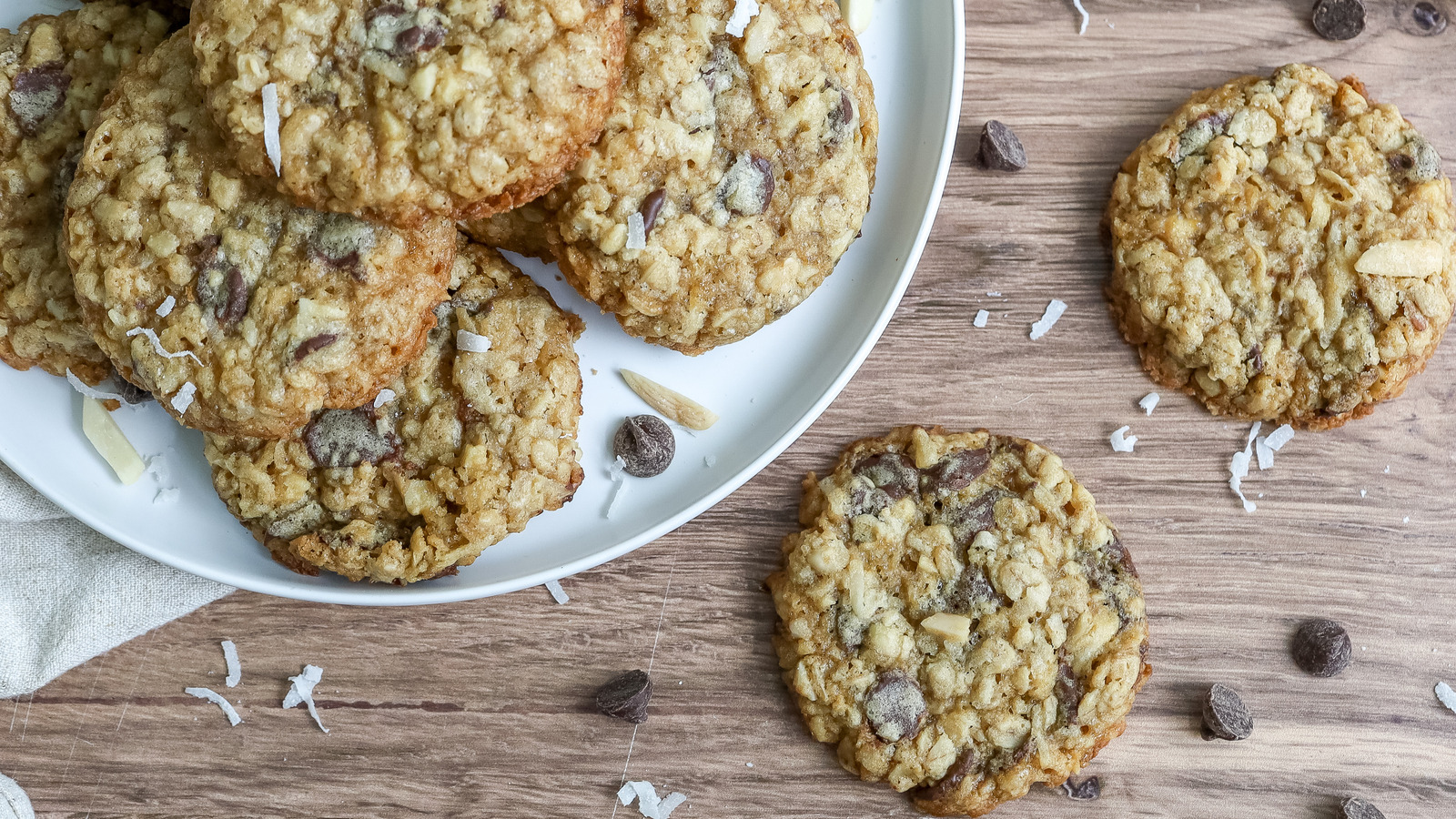 Oatmeal Almond Joy Cookies Recipe