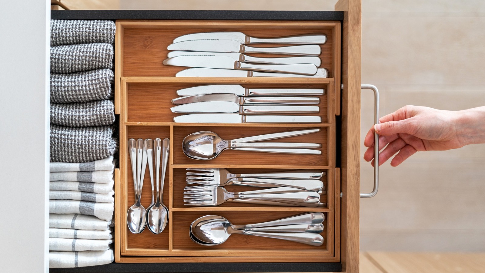 Olive Oil Is The Simple Way To Make Silverware Look Sparkly Clean Again