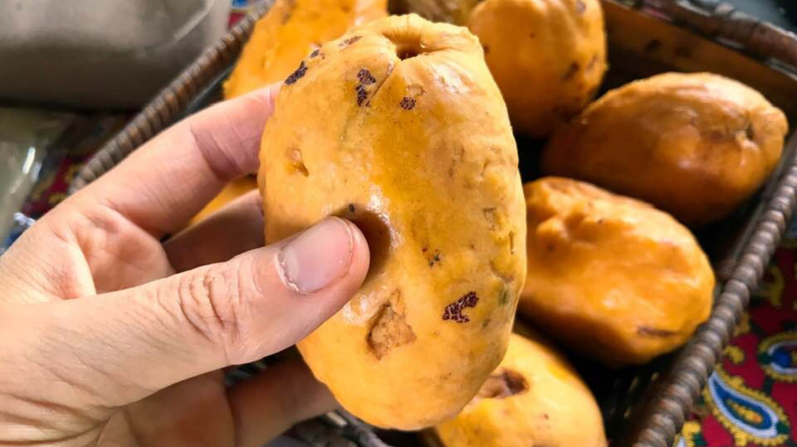 Olosapo: The Central American Fruit With A Custardy Flavor