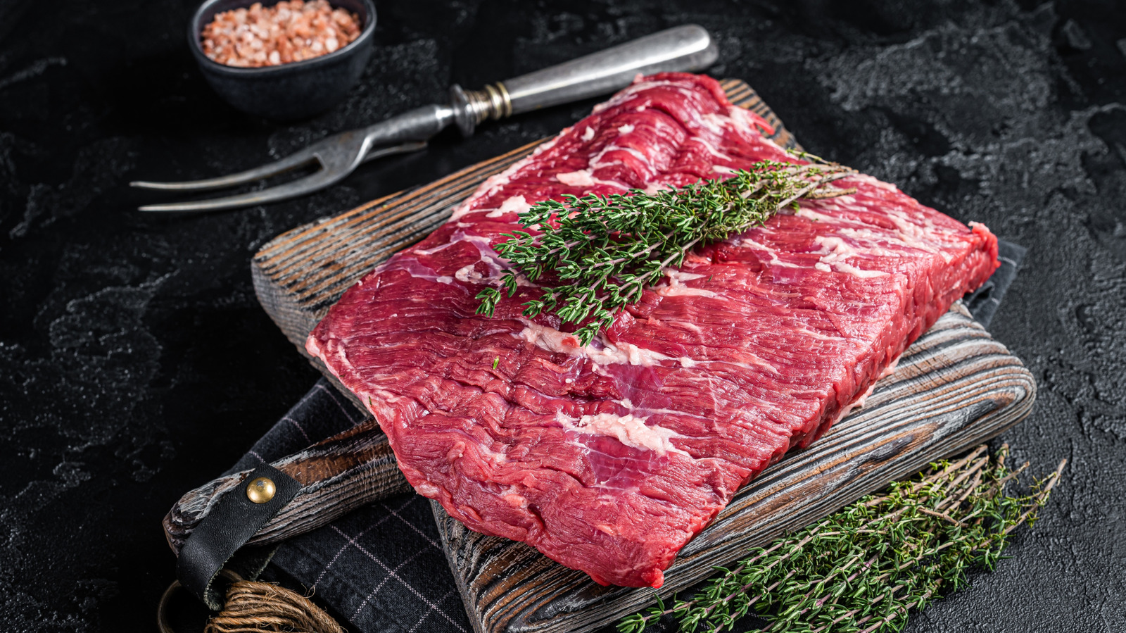 Prime Rib Vs Brisket: Which Is The More Tender Cut Of Beef?