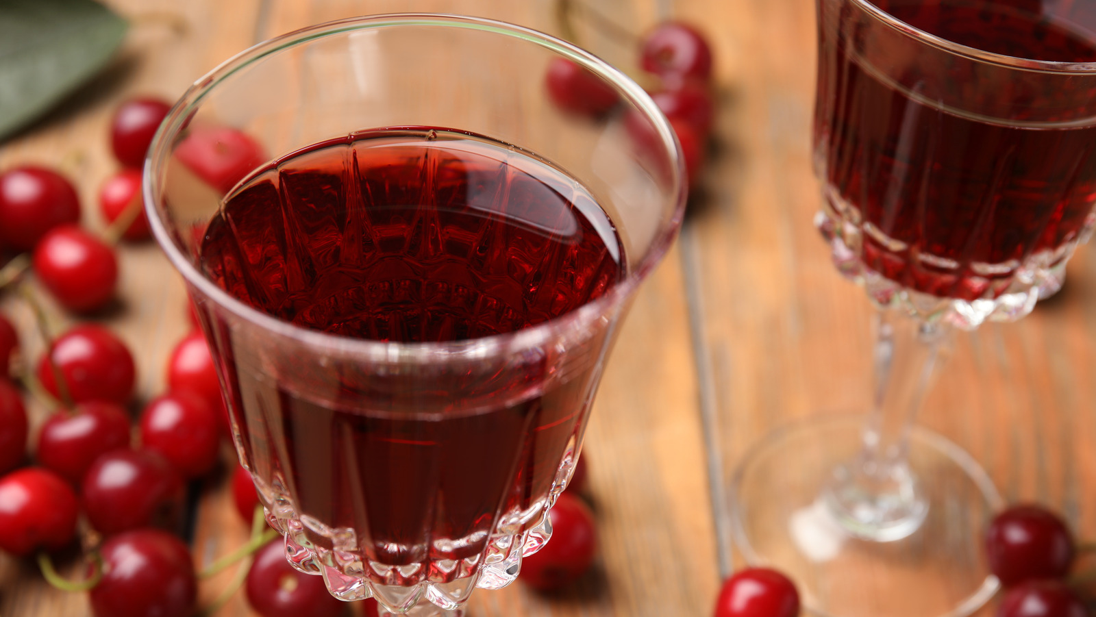 Recreate George Washington's Favorite Cocktail With The Help Of Sour ...