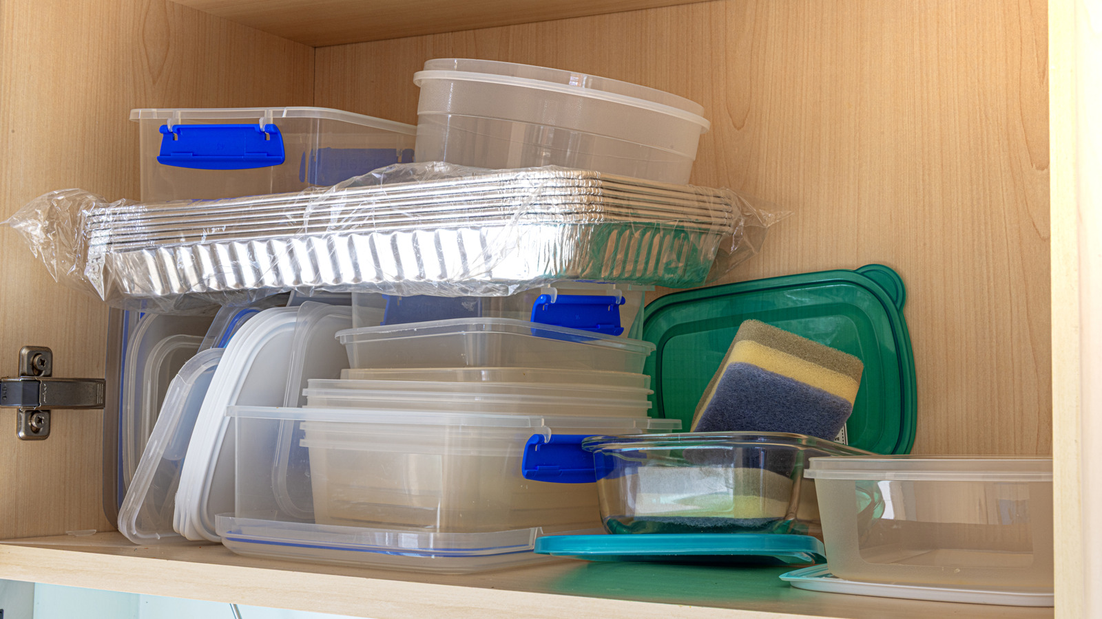 Lone Plastic Lid Floating Around In Your Kitchen Drawer? Turn It Into ...