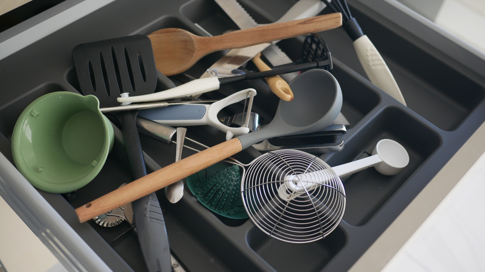 Reusing Cardboard Makes Kitchen Utensil Organization Cheap And Simple
