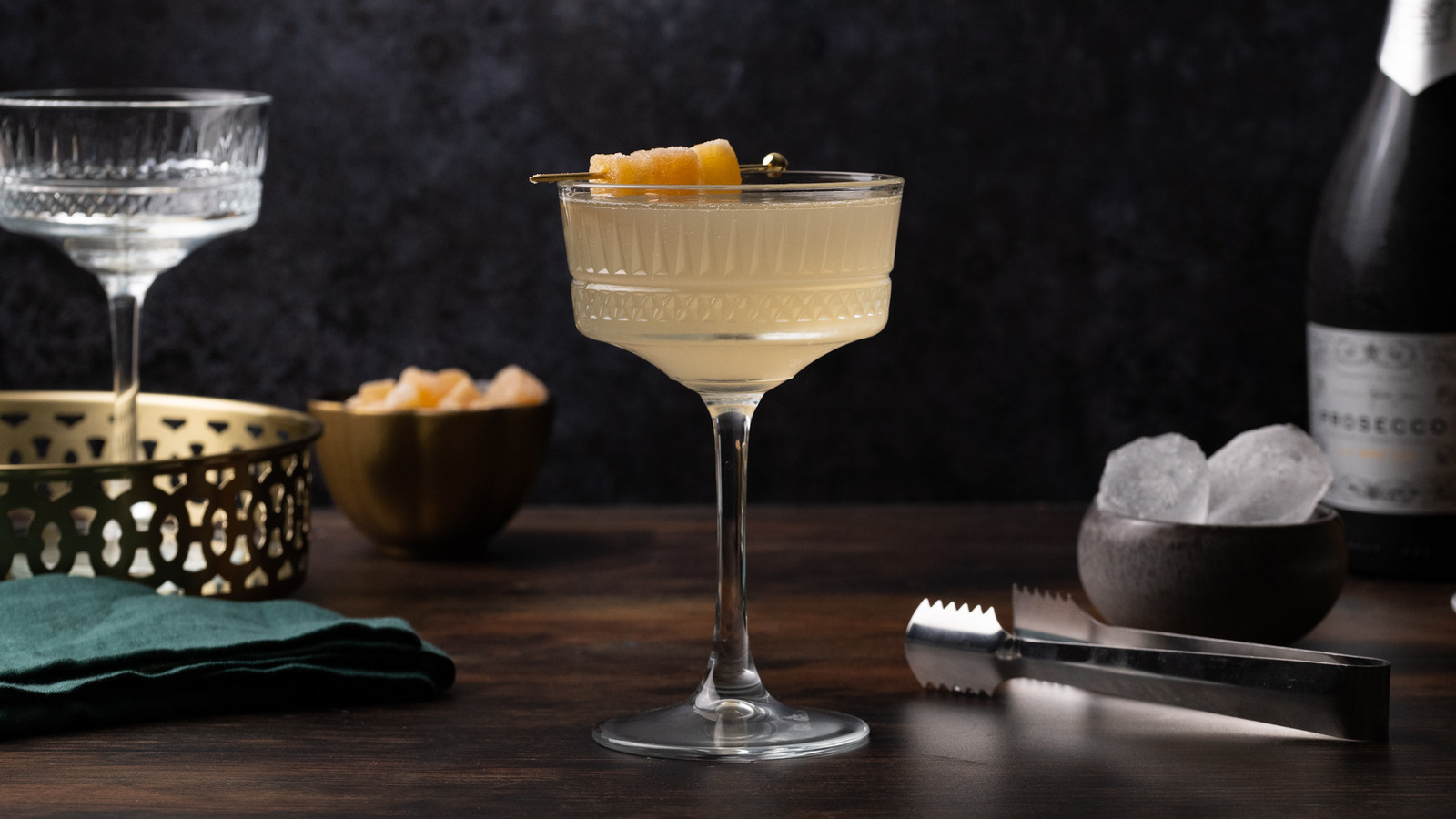 Rhubarb Ginger Fizz Recipe