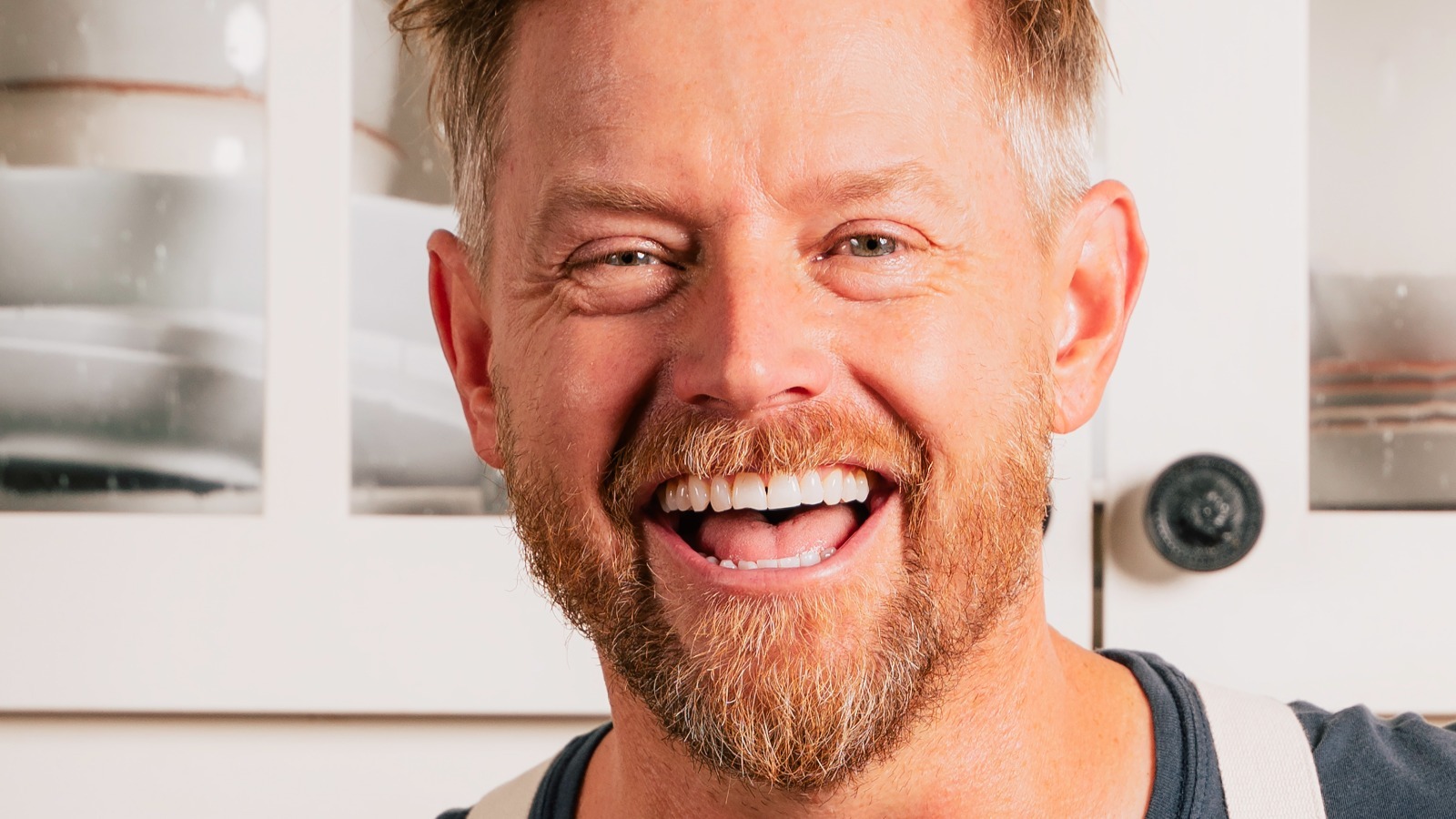 Richard Blais Takes A Controversial Side On The Cheesy Seafood Debate ...