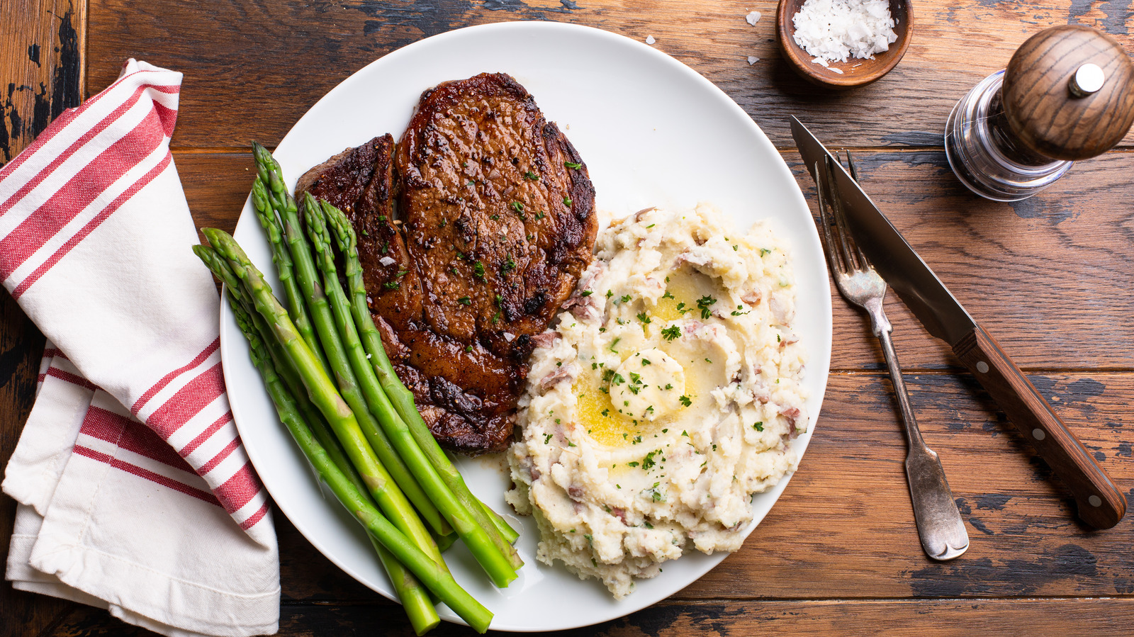 How To Make Wasabi Mashed Potatoes For Your Steak Dinner Side Dish