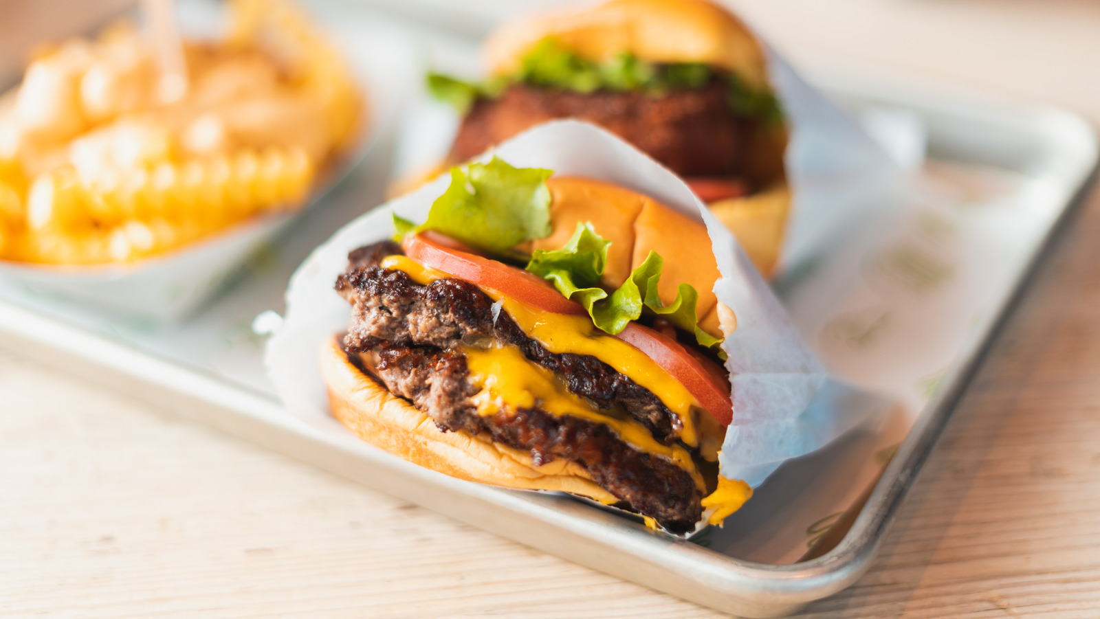Shake Shack Is Offering Free Delivery Through The End Of 2022