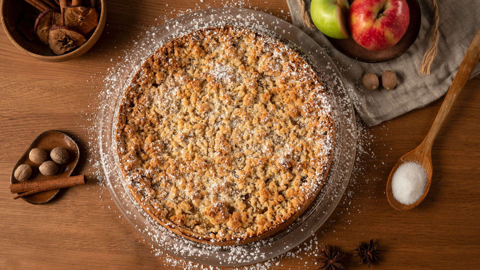 Streusel Vs Crumble: What's The Difference?