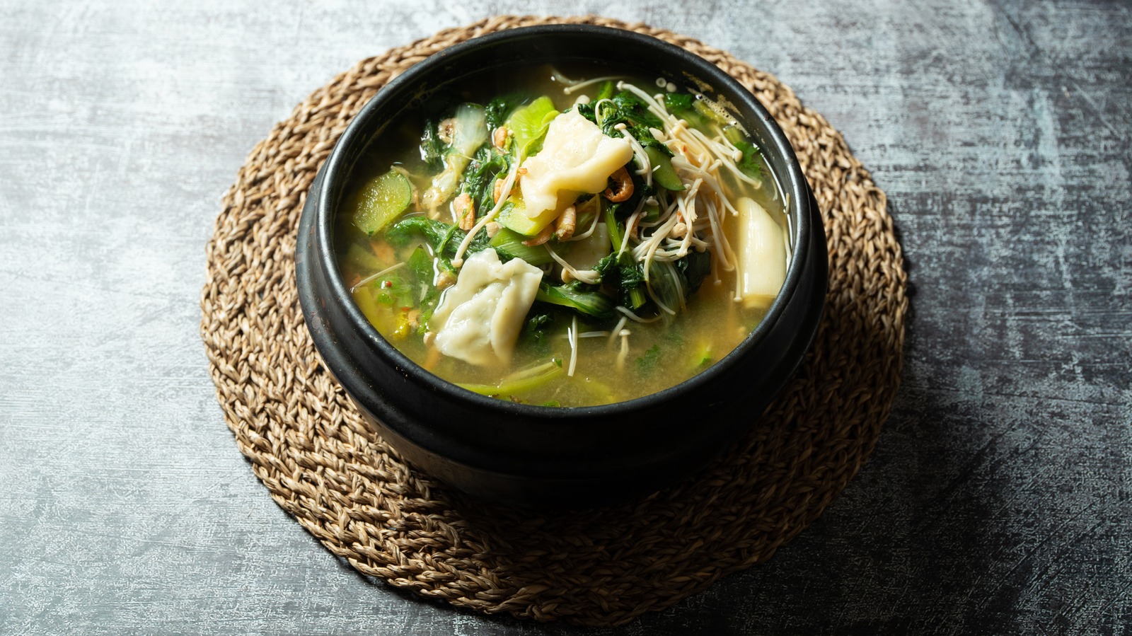 Sujebi Is The Korean Hand-Torn Noodle Soup You Should Know