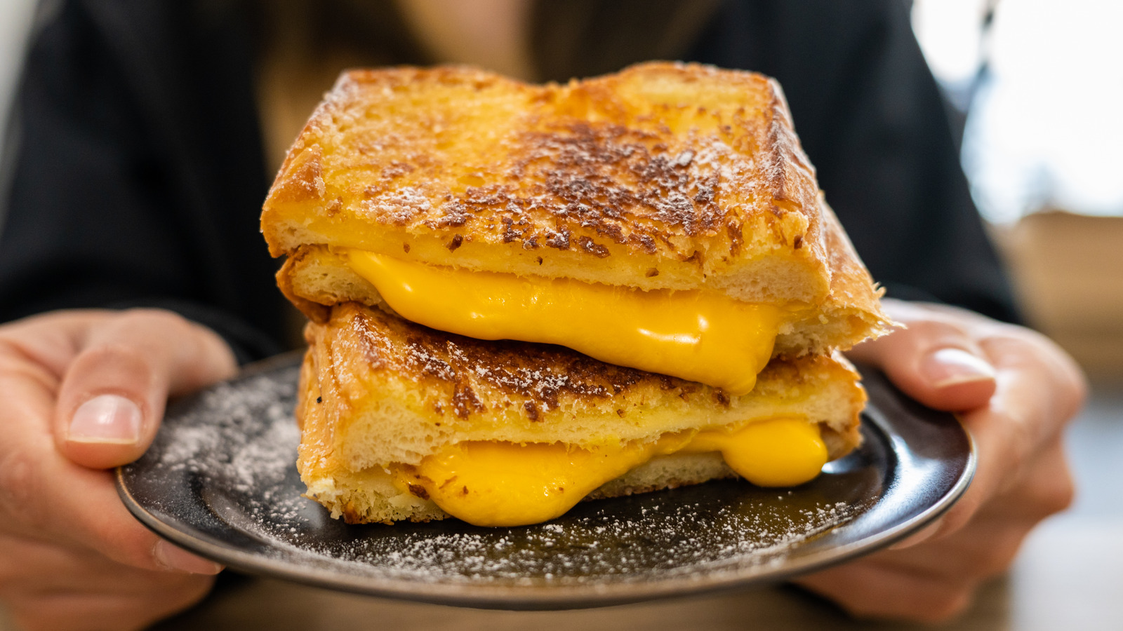 Take Your Grilled Cheese To The Next Level With A Genius Pan Hack