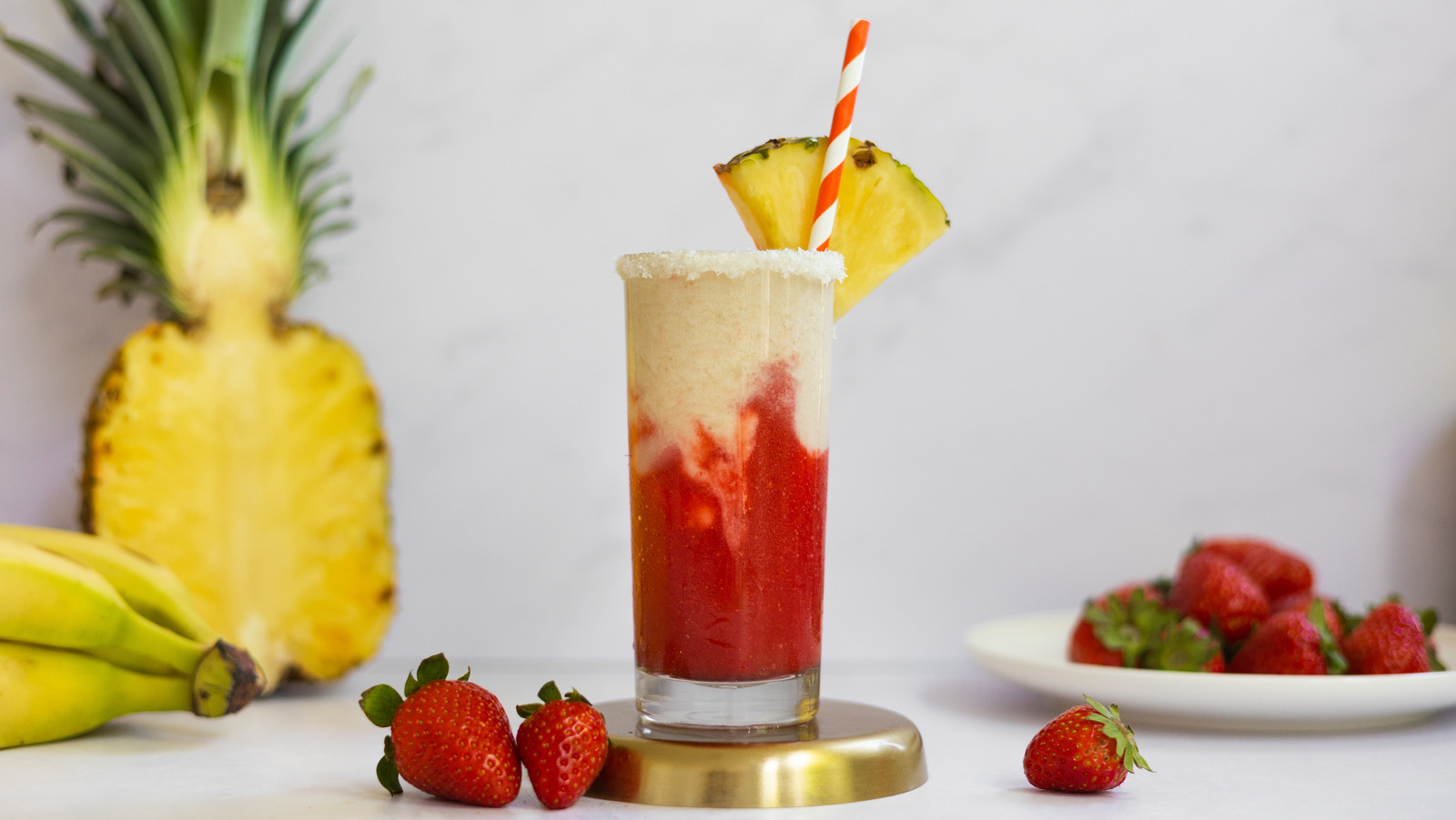 How To Make A Lava Flow Drink This Summer And What It Is