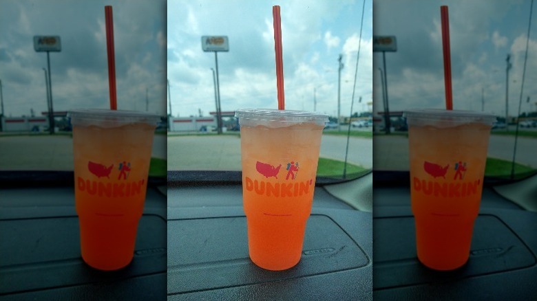 The Absolute Best Dunkin' Refreshers, Ranked