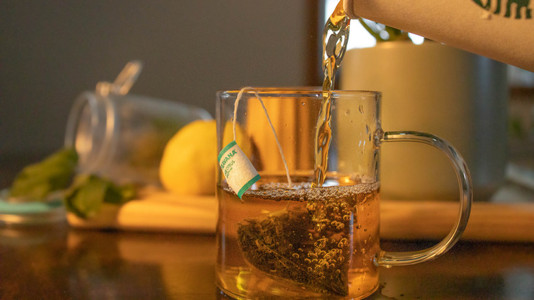 The Absolute Best Starbucks Tea Drinks Ranked