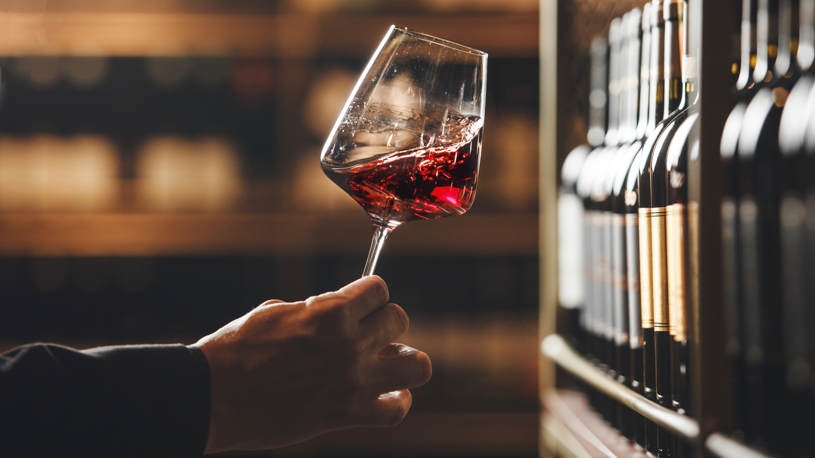 The Absolute Best Type Of Red Wine To Chill