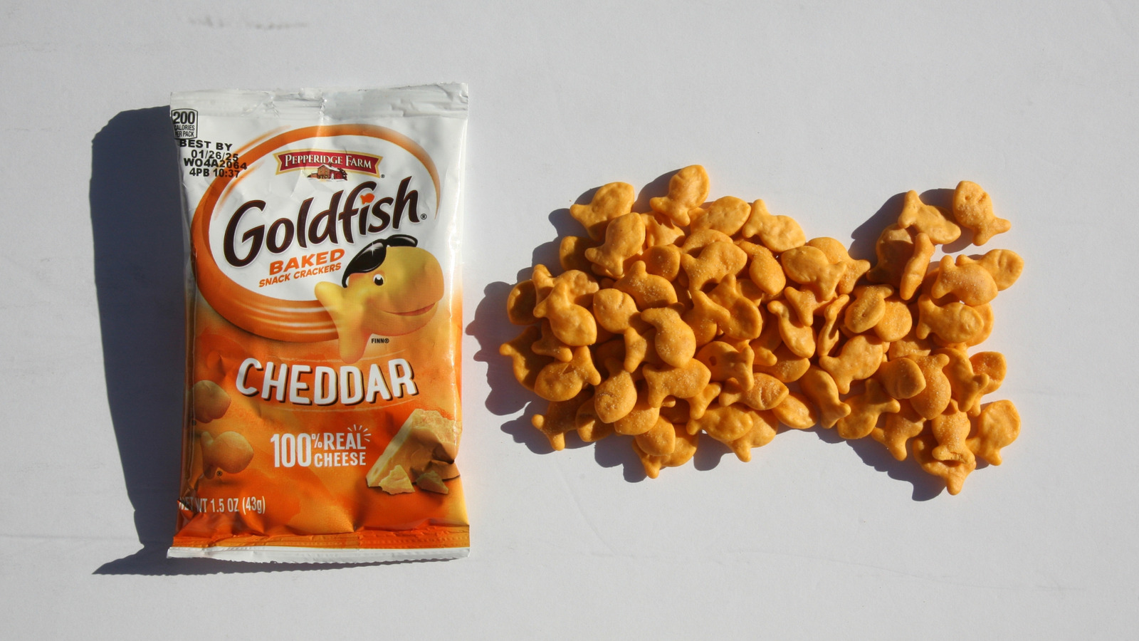 The Adorable Reason Goldfish Crackers Are Shaped Like Fish - Tasting ...