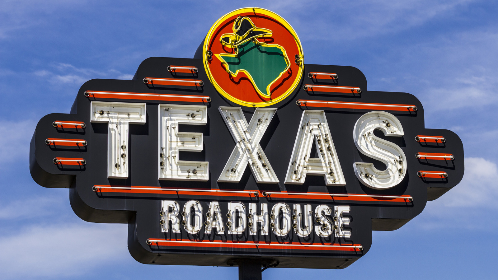 Texas Roadhouse Bone-In Ribeye: Why It Scored First Place In Our Taste Test