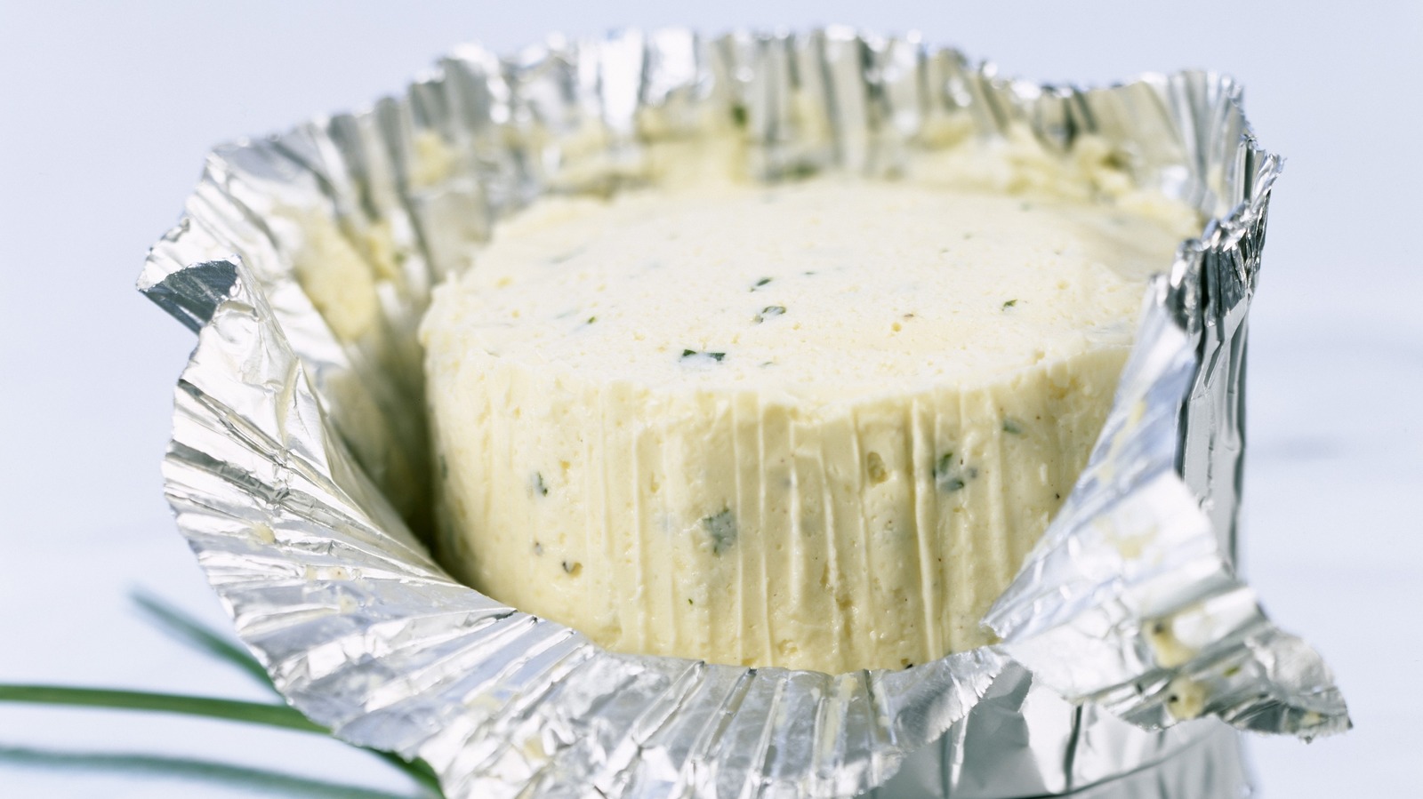 Here's The Best Flavor Of Boursin Cheese To Pick Up At The Store