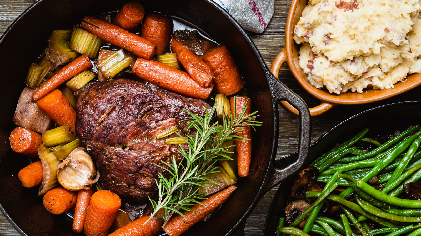 The Canned Soup You Need For A Creamy Pot Roast