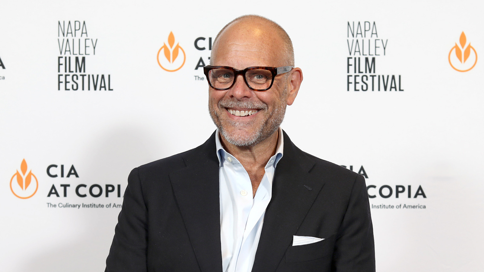 Alton Brown's Cheaper Alternative To Prime Rib For Your Holiday Spread