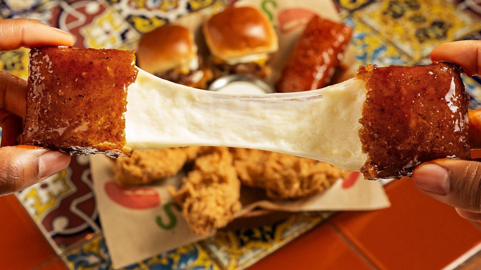 The Craveable Secret-Menu Condiment You Need To Try At Chili's