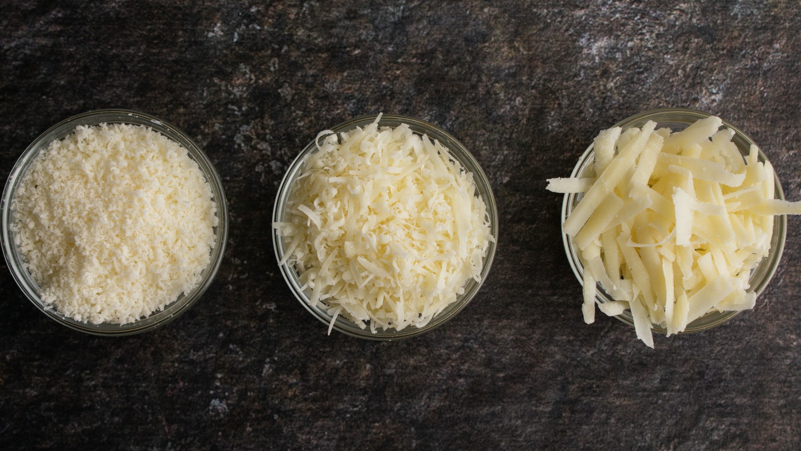 The Difference Between Shredded And Grated Cheese