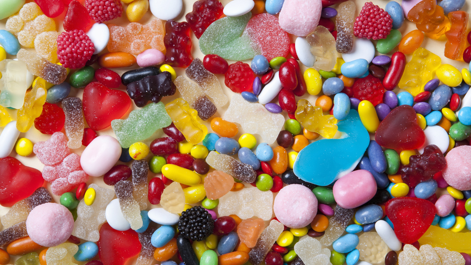 Get A Serious Candy Haul On A Budget At This Discount Store