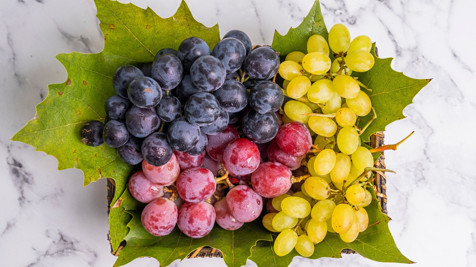 The Easy Hack To Get Every Grape Off The Stem At Once