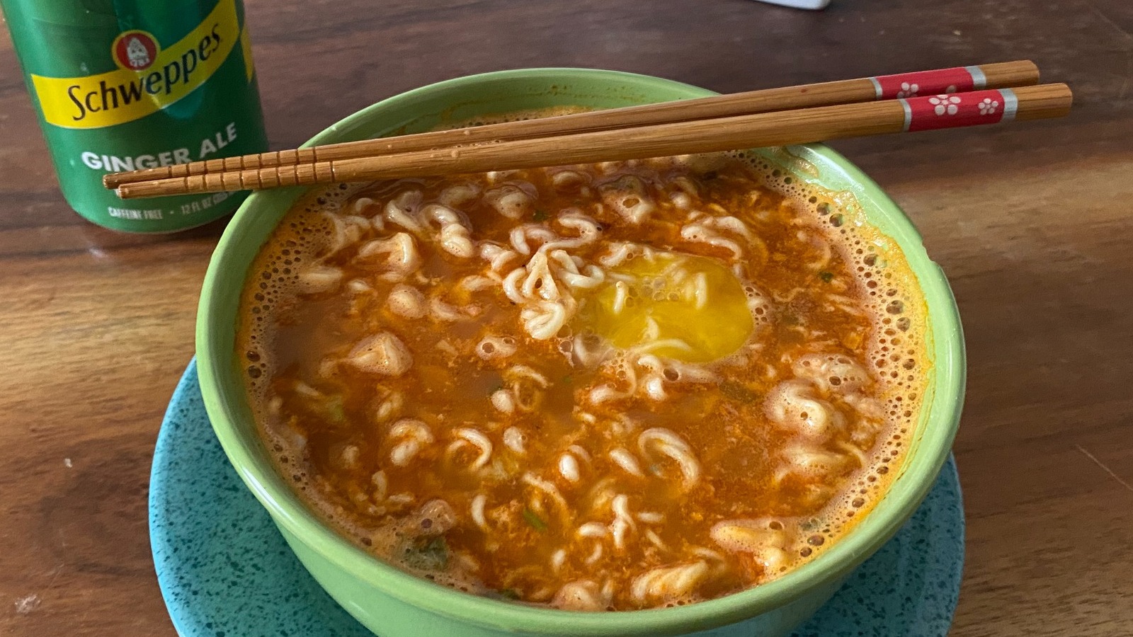 This Viral Ginger Ale Hack Took Our Instant Ramen To Another Level