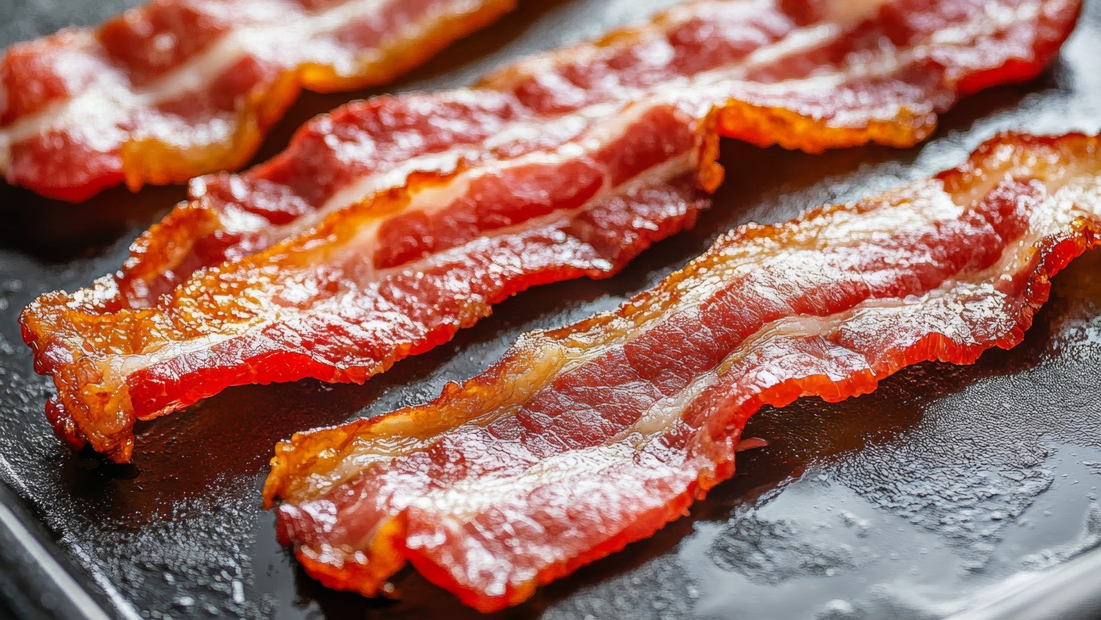 The Exact Difference Between Center And Thick-Cut Bacon