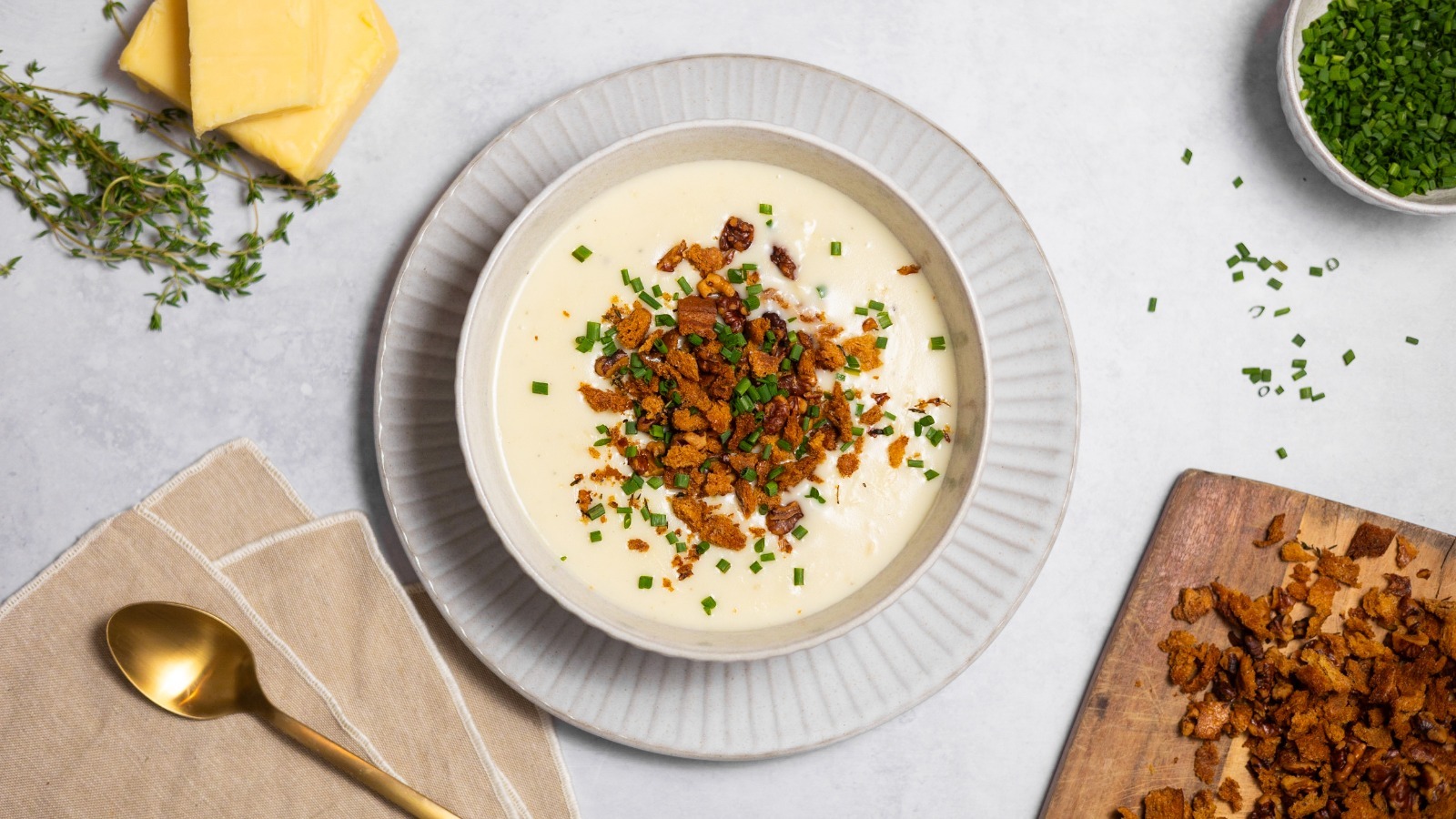 The Flavorful Sourdough Topping That Will Upgrade Your Creamy Soups