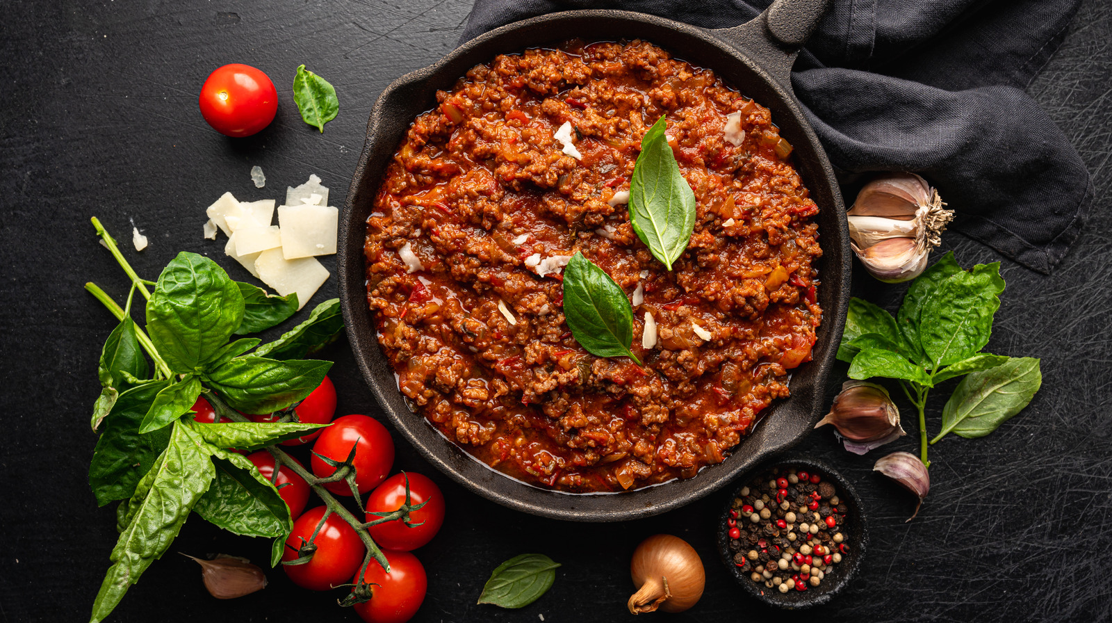 The Ideal Beef Cut For Flavorful, Balanced Bolognese Sauce
