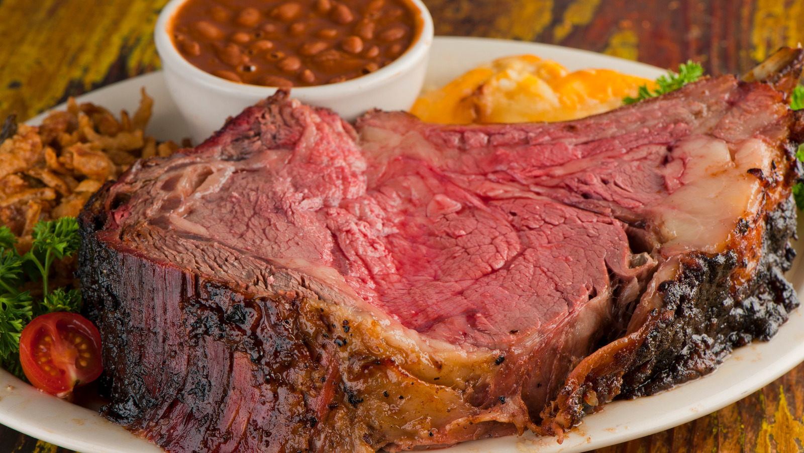 The Ideal Roasting Temperature For Tender Prime Rib