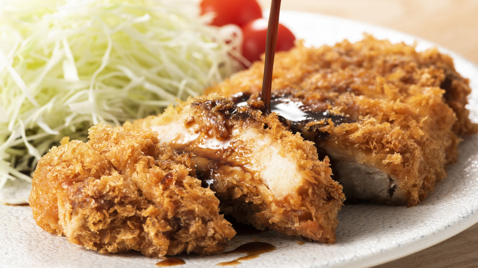 The Key Flavors You Need For Homemade Tonkatsu Sauce