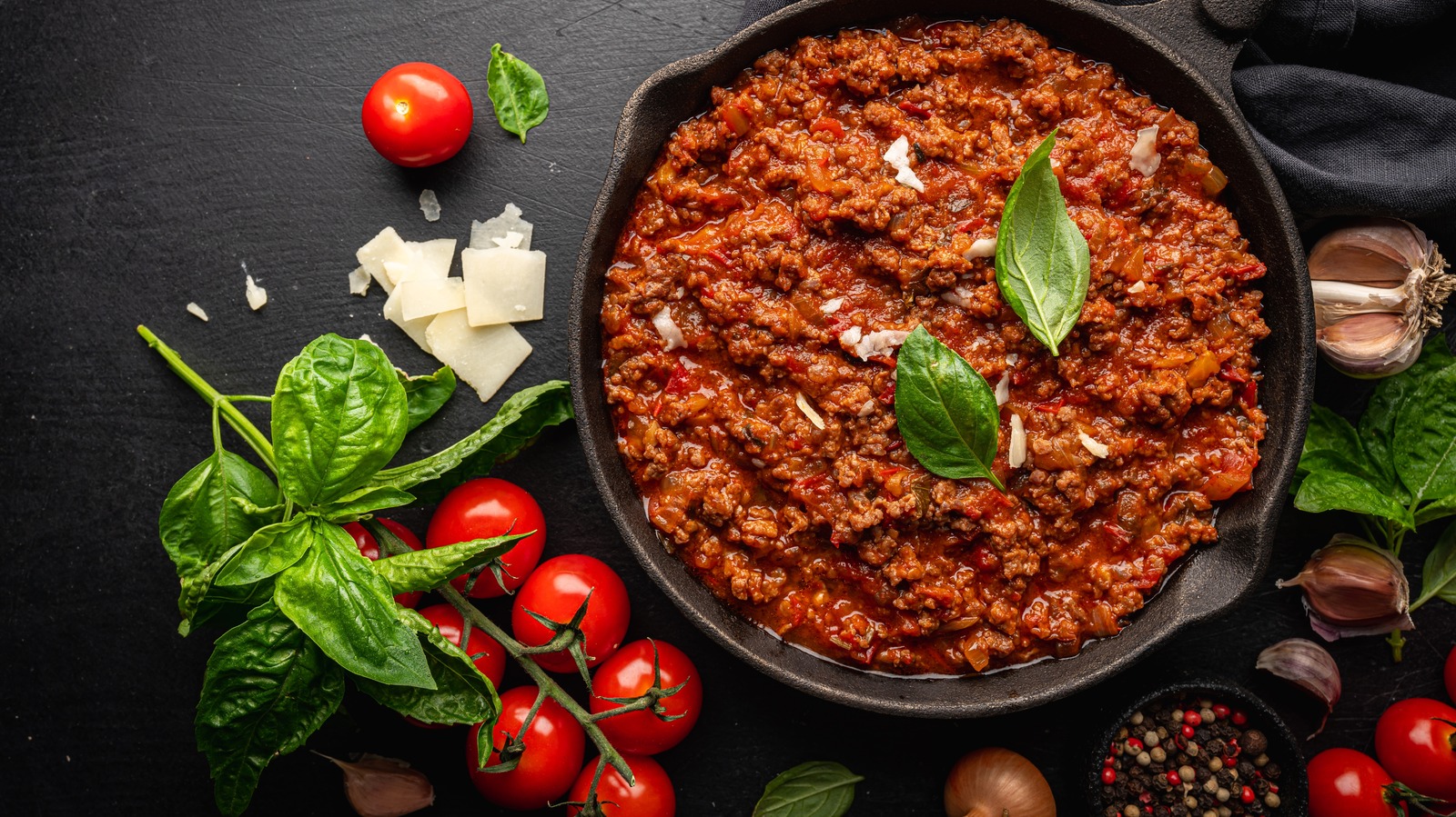 The Key Ingredient That Gives Store-Bought Ground Beef An Italian Flavor