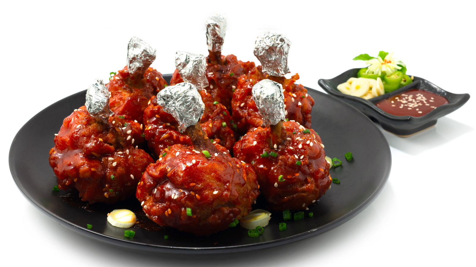 The Lollipop Technique To Make Chicken Wings Less Messy