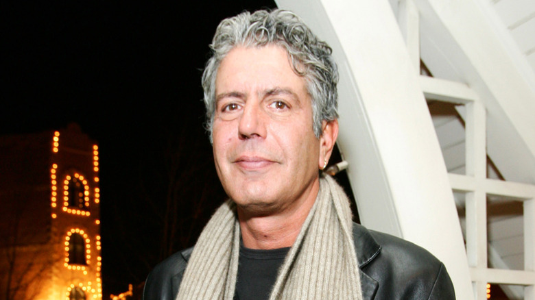 The Only Deep-Dish Pizza Anthony Bourdain Approved Of Was From This ...